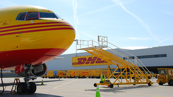 DHL, Pizzas 4 Patriots serve US troops a taste of home | FleetOwner