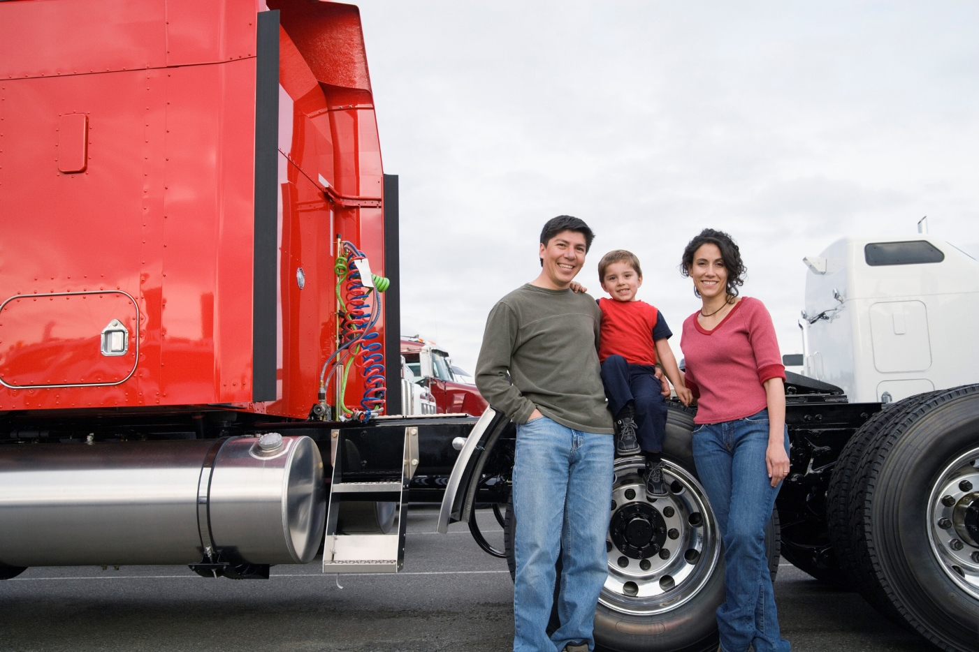 Trucking: Tough on people, tough on love | FleetOwner