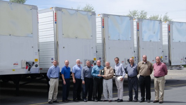 TTMA presents Utility Trailer plant with safety award | FleetOwner