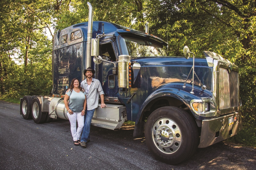 Spotlight on an American Trucker: Susquehanna Transport, Carlisle, PA ...