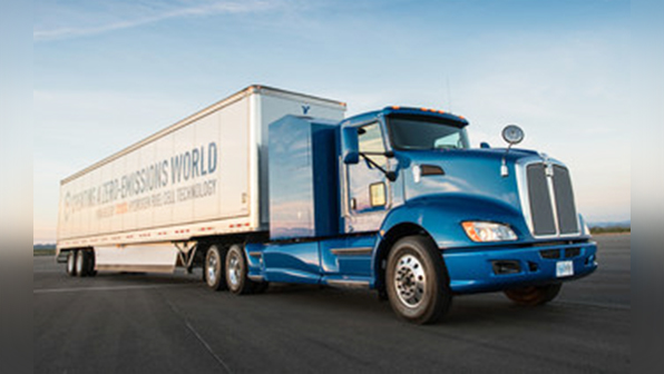 Toyota opens a portal to future of zero-emissions heavy-duty trucks ...