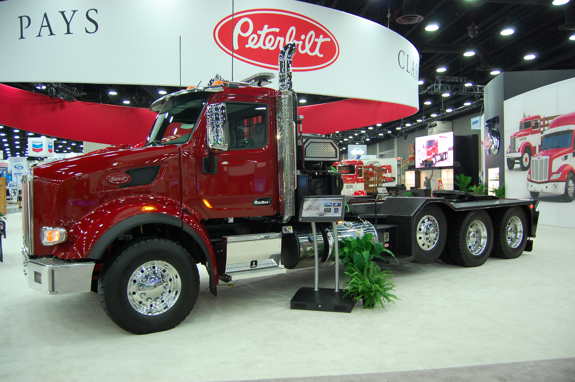 Peterbilt Motors Co. at the 2014 Mid America Trucking Show | FleetOwner