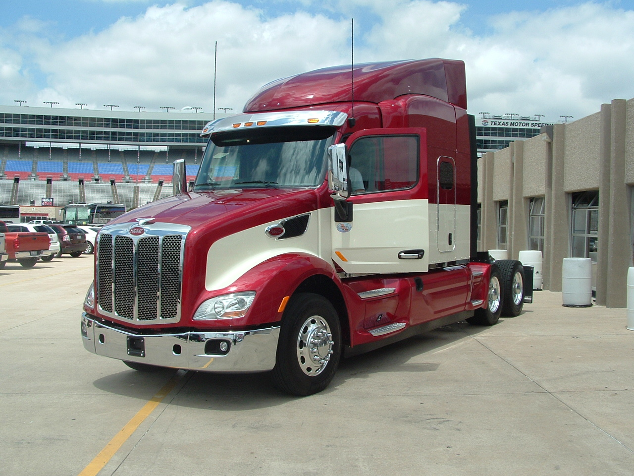 Peterbilt Commitment to Class Customer Event | FleetOwner