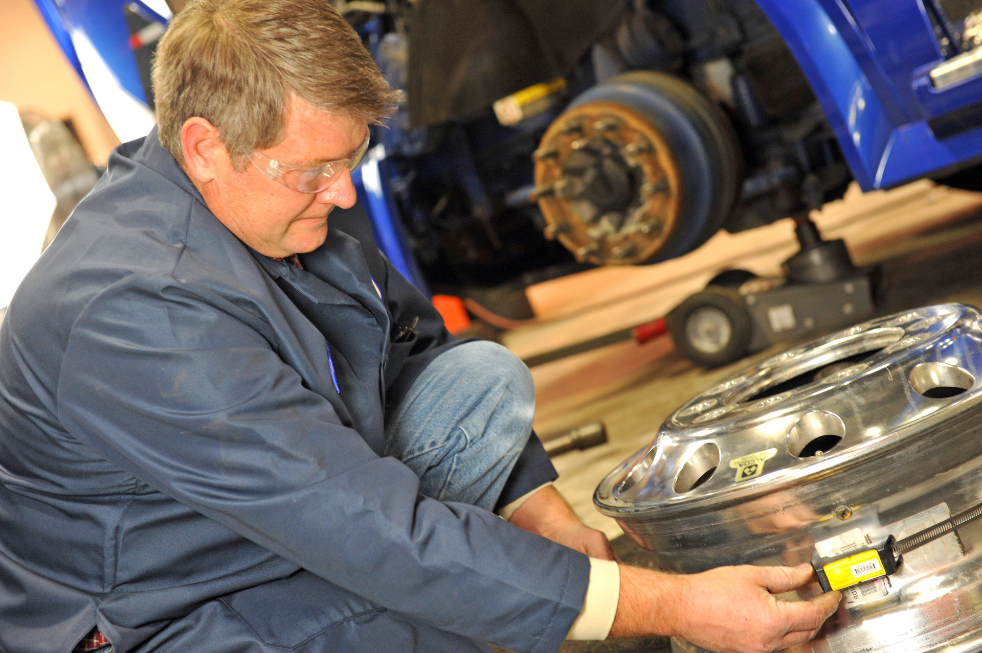 What's new in: Tire pressure monitoring | FleetOwner