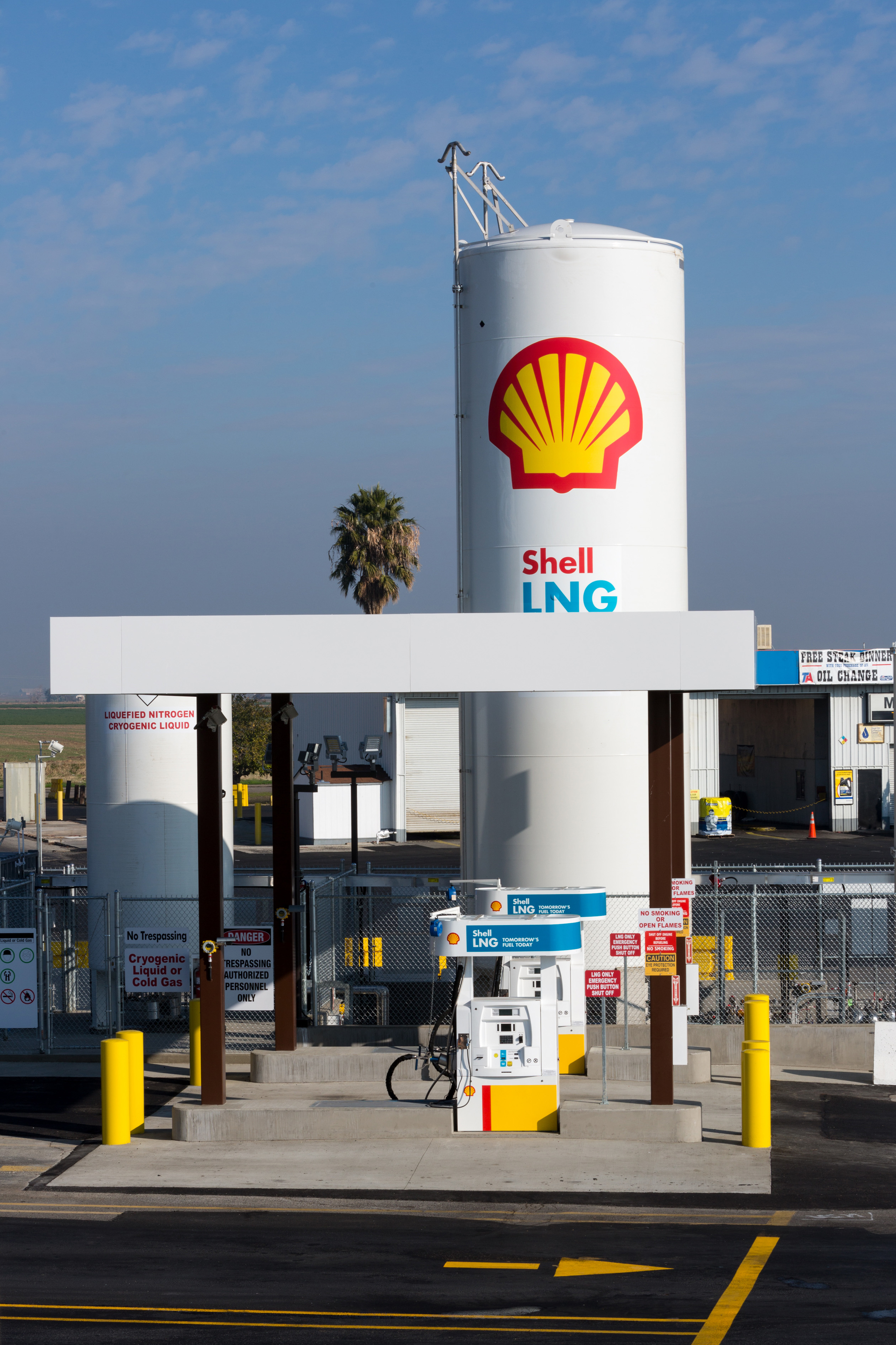 Shell adds second CA LNG truck fueling site | FleetOwner