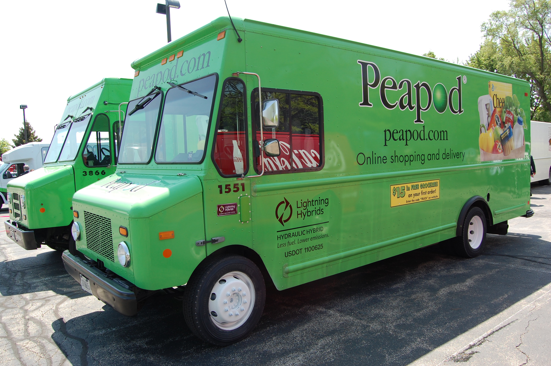 Peapod adds hydraulic hybrids to its fleet | FleetOwner