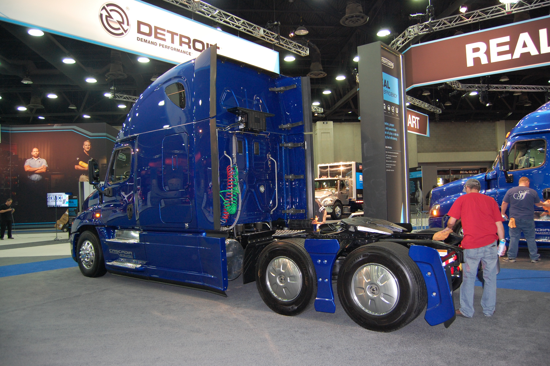 DTNA at MATS 2015 | FleetOwner