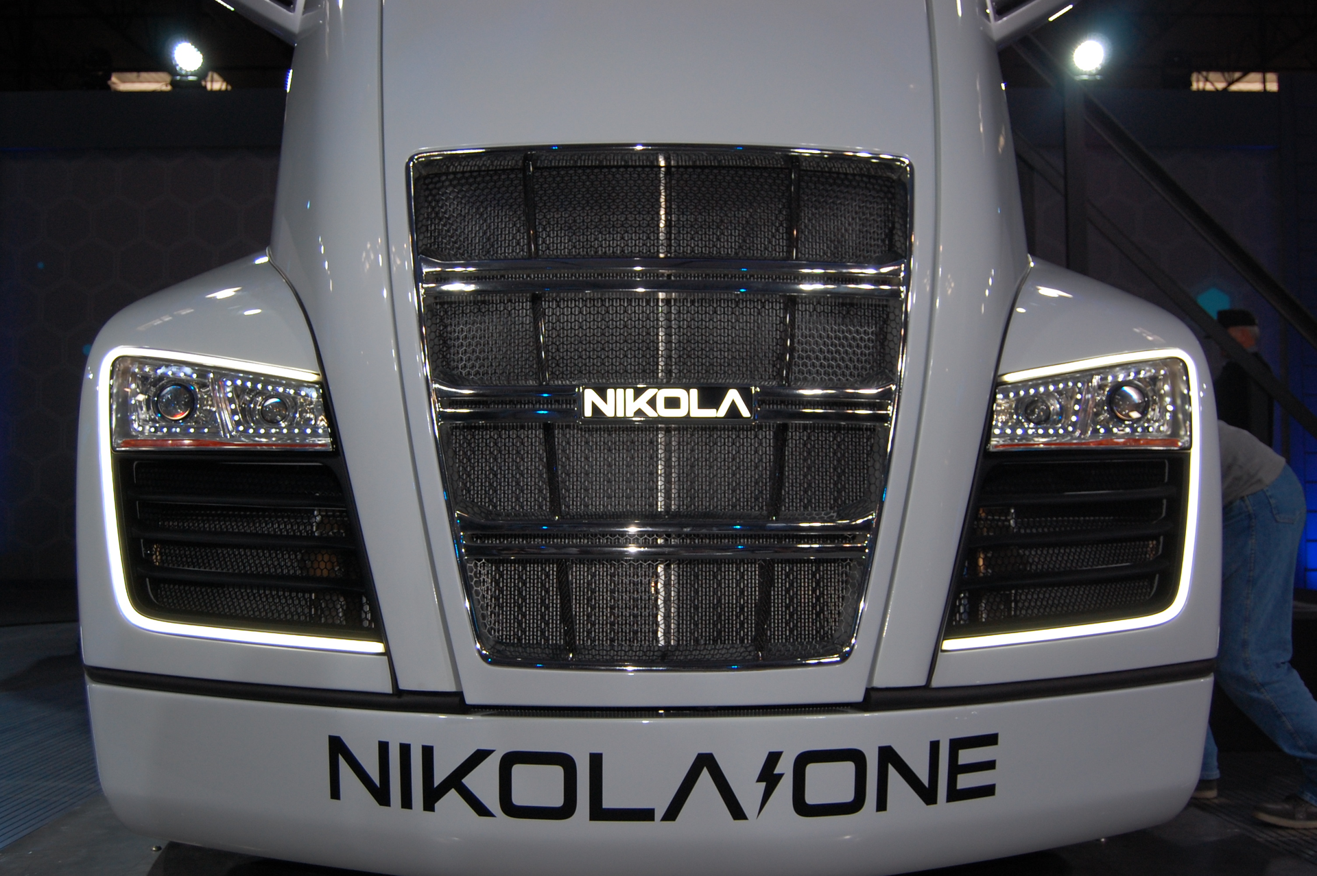 Digging into the Nikola One details | FleetOwner