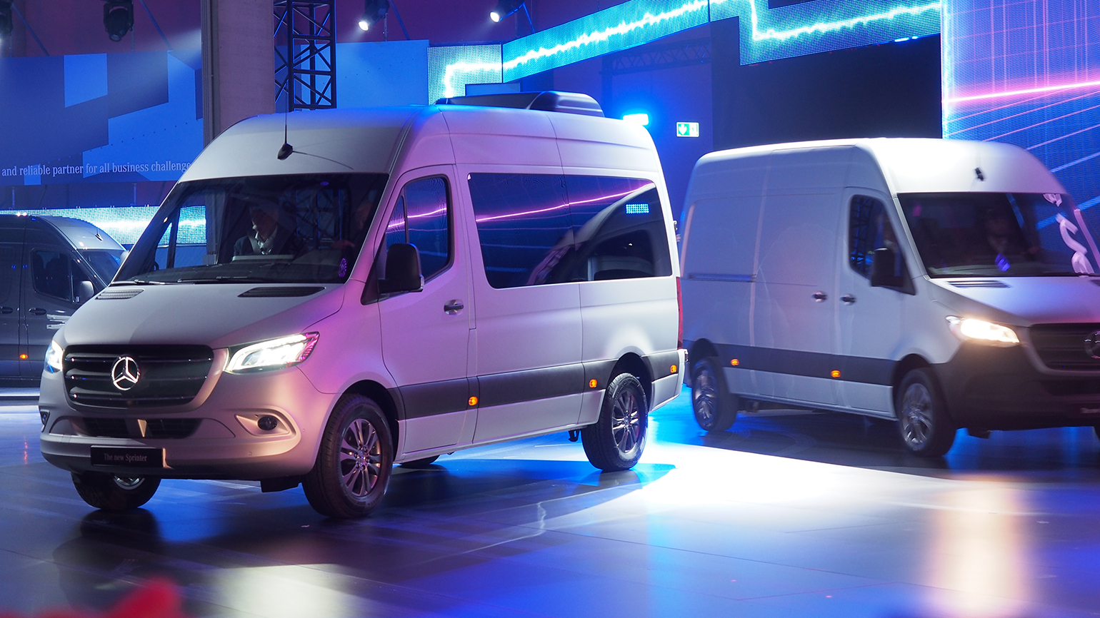 Age of the smartvan: 'Benz shows off 'next level' Sprinter's business ...