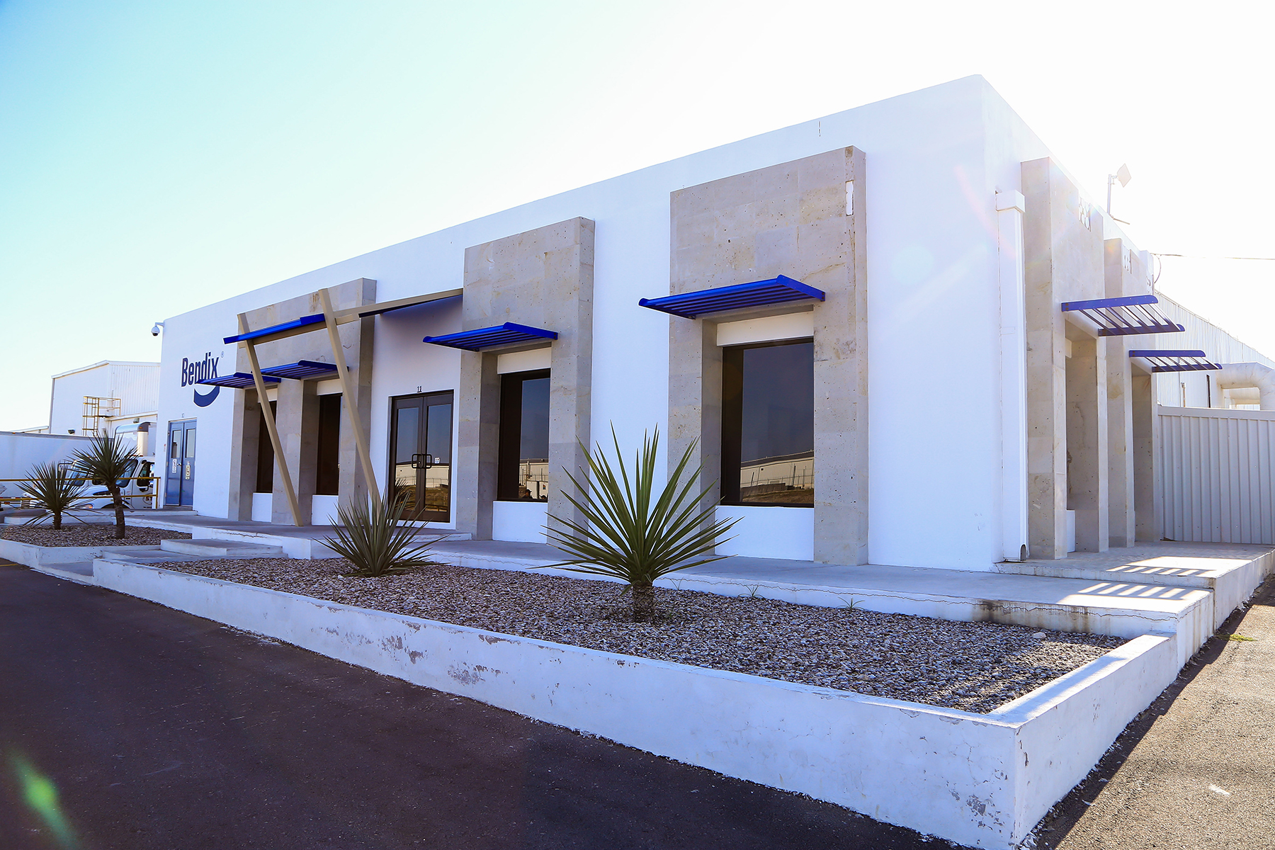 Bendix adds logistics center in Mexico | FleetOwner