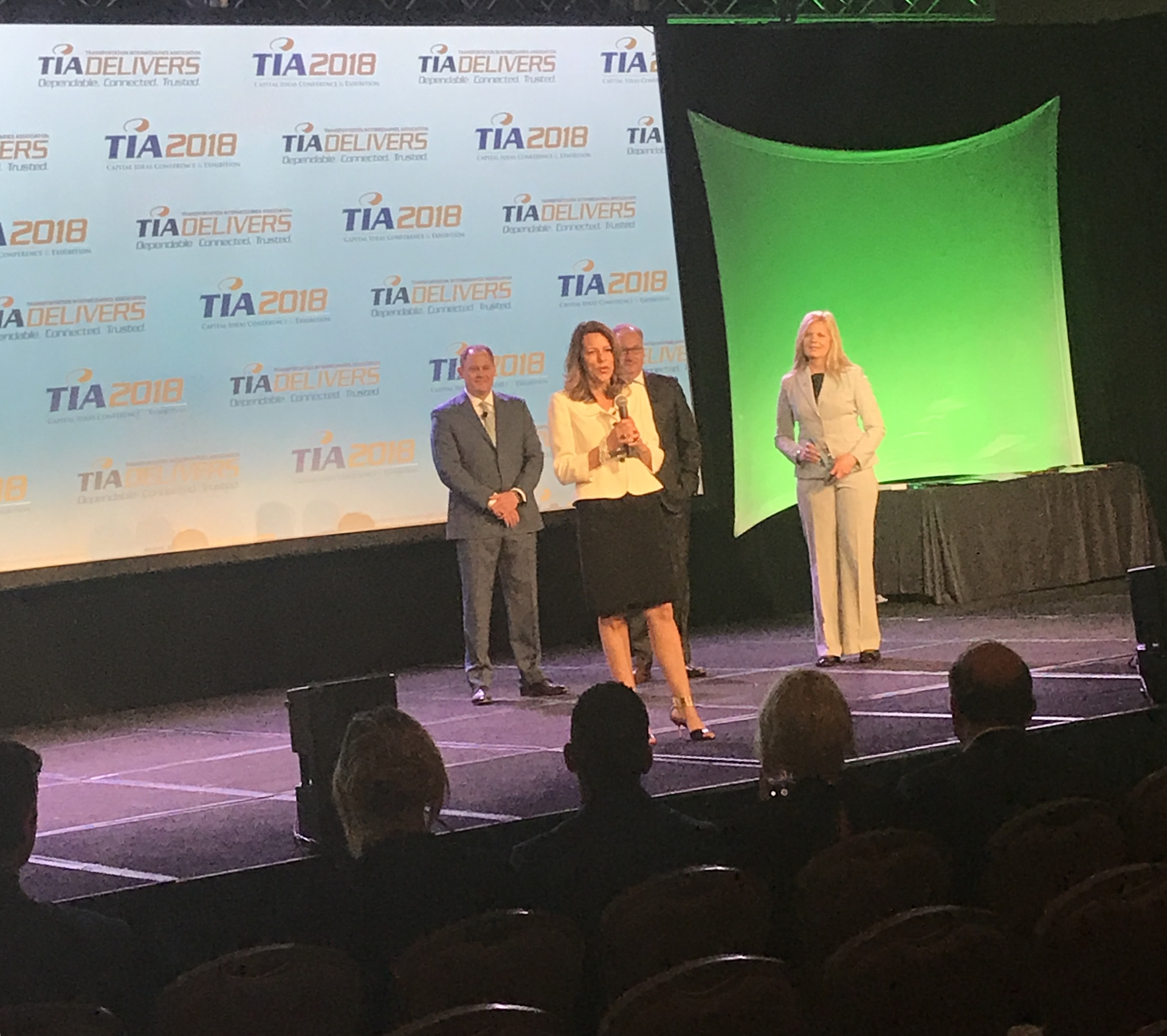 GlobalTranz’s Krug named 2018 Distinguished Woman in Logistics | FleetOwner