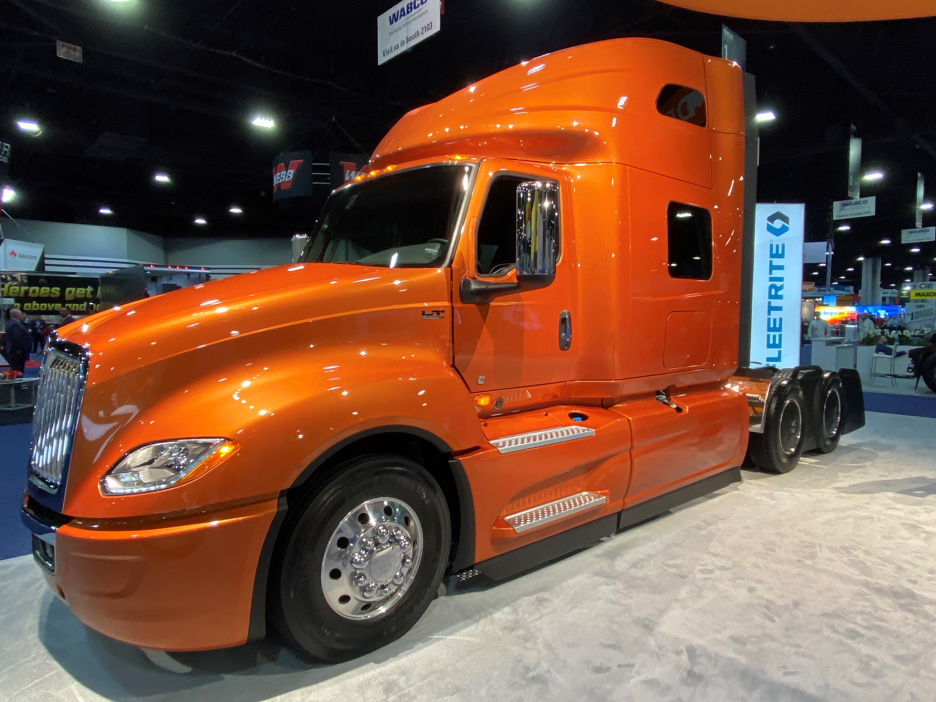 Navistar rolls out Advanced Preventive Maintenance program | FleetOwner