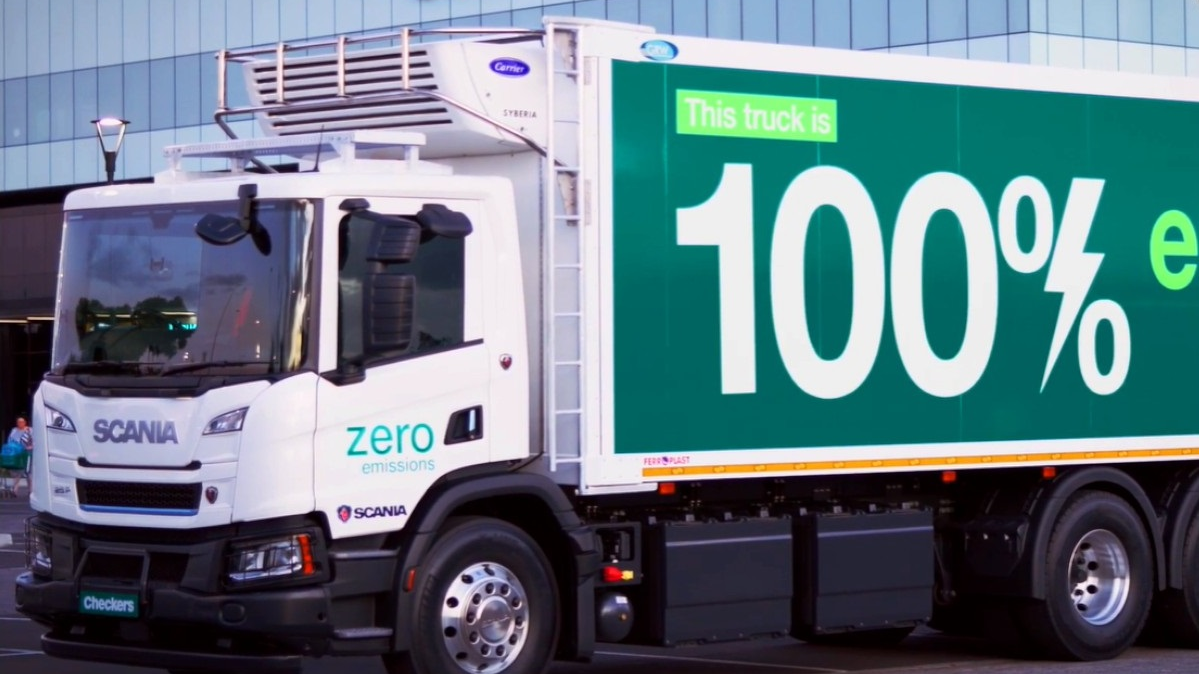 Grocery retailer’s new Scania battery-electric refrigerated truck ...