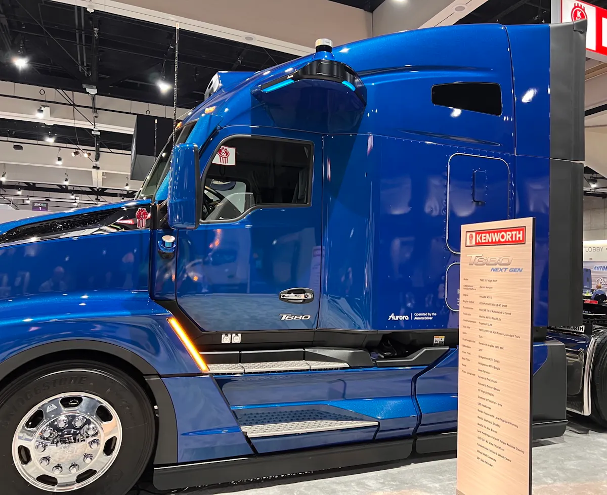 Kenworth debuts autonomous T680 Next Generation with Aurora Driver ...