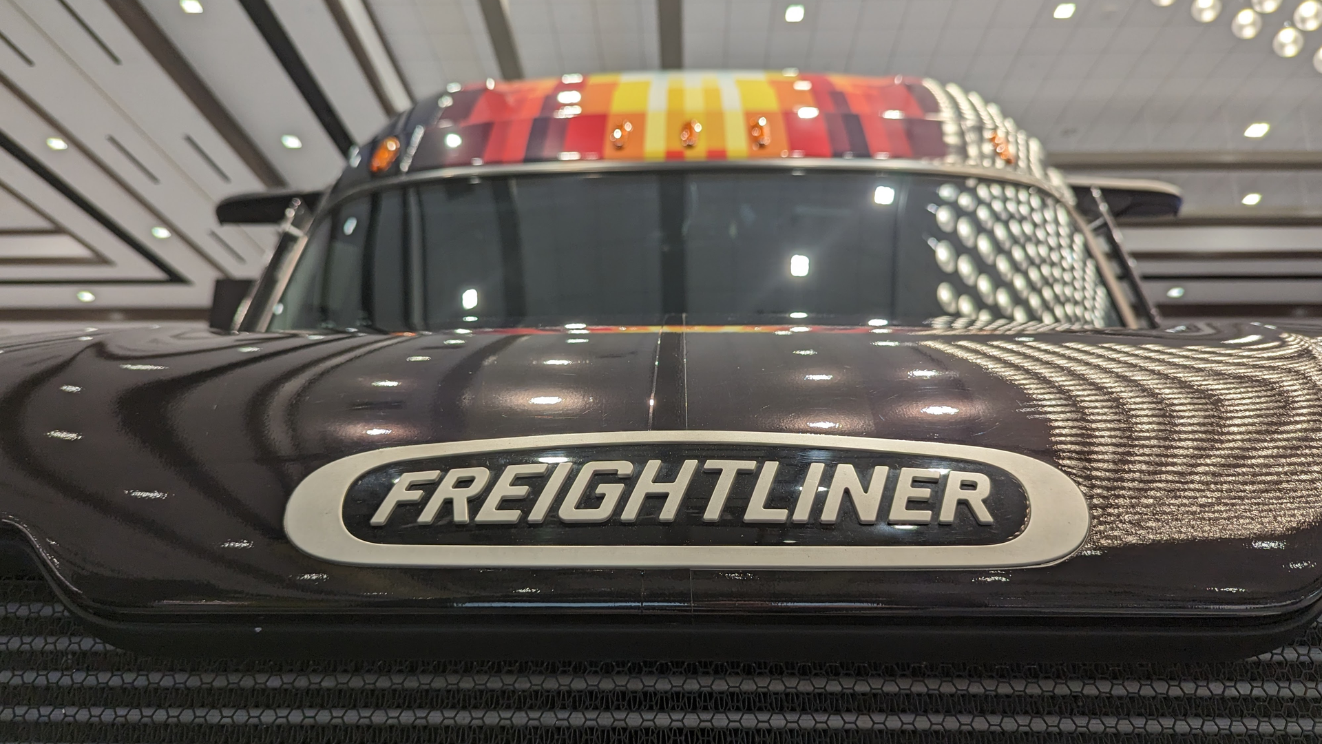 Freightliner SuperTruck II: The most efficient diesel truck DTNA ever ...