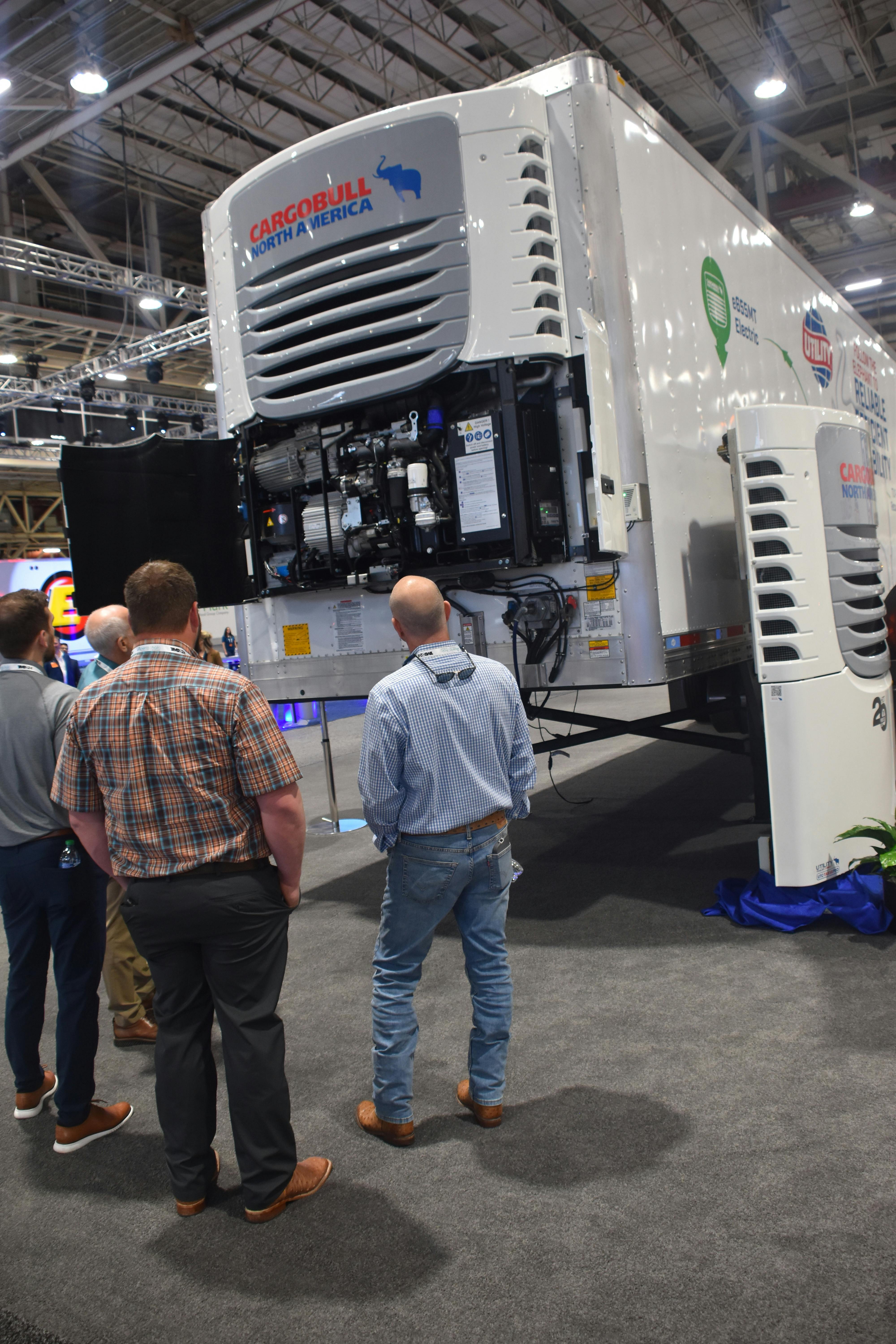 Utility Trailer now offers hybrid refrigeration units | FleetOwner
