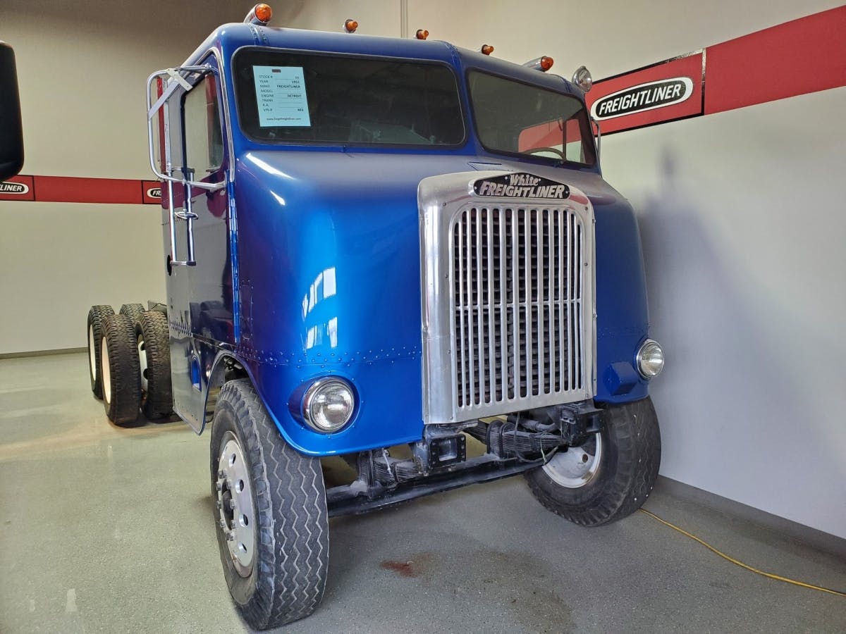 History of the 7 major heavy-duty truck manufacturers in the U.S ...