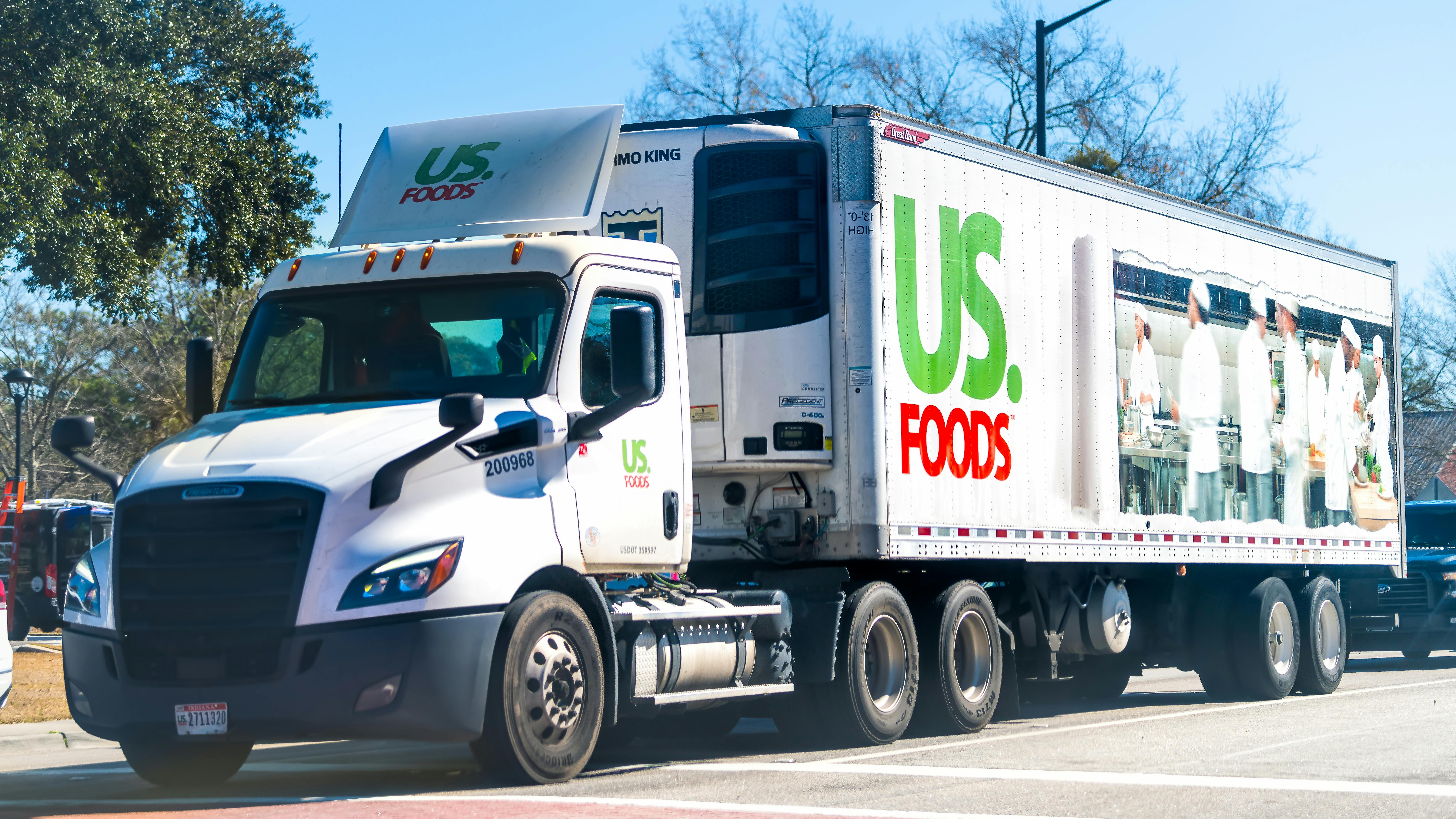 US Foods boosts Feeding America's Direct to Neighbor project | FleetOwner