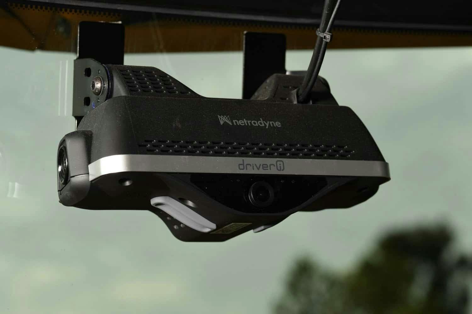 Top dash cameras technology for trucking fleets in 2025 | FleetOwner