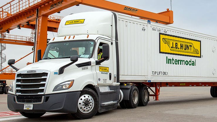 What for-hire fleets have the most tractors in 2025? FleetOwner 500 ...