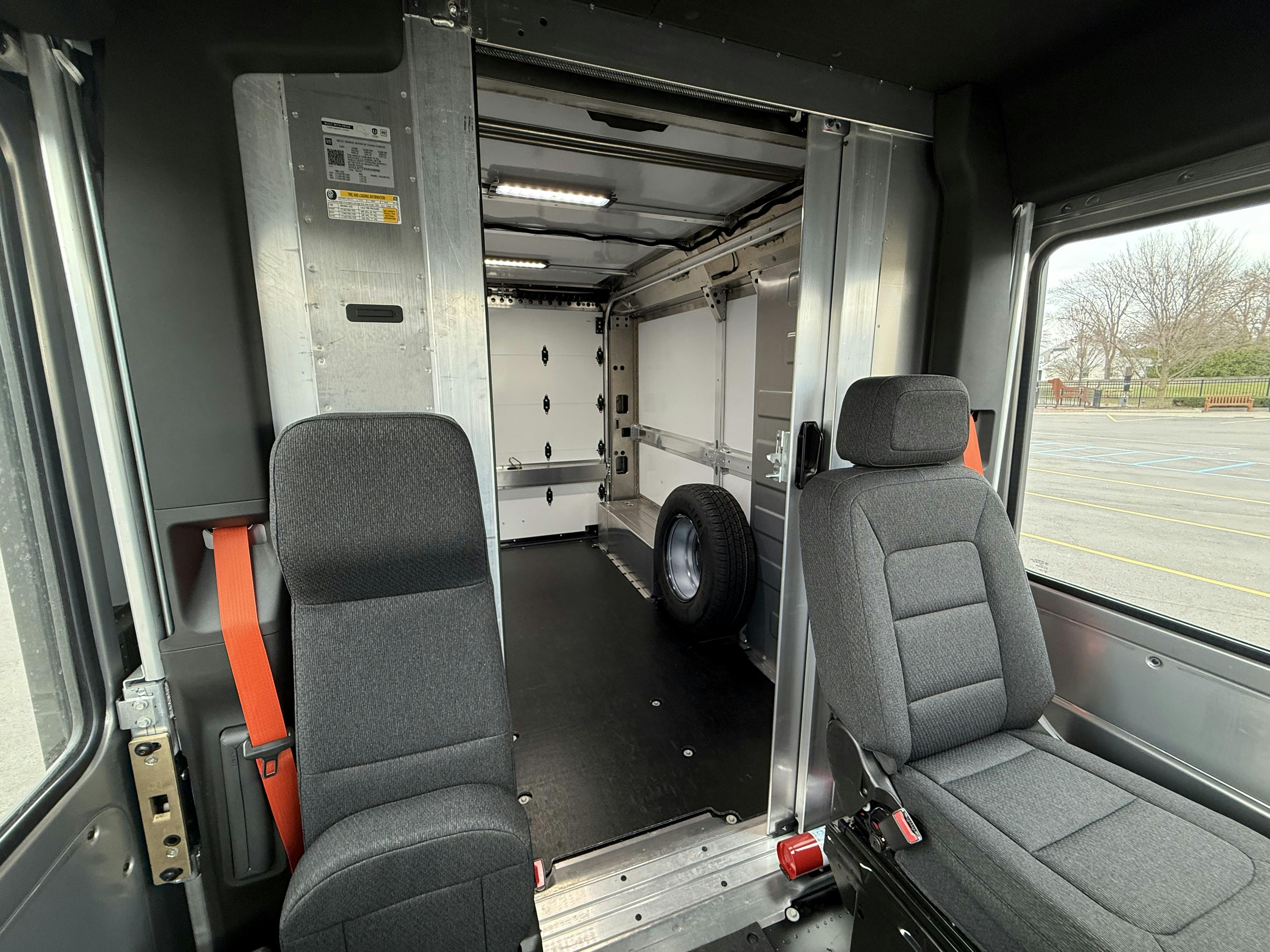 Chevrolet BrightDrop 400 review: Potential last-mile delivery game ...