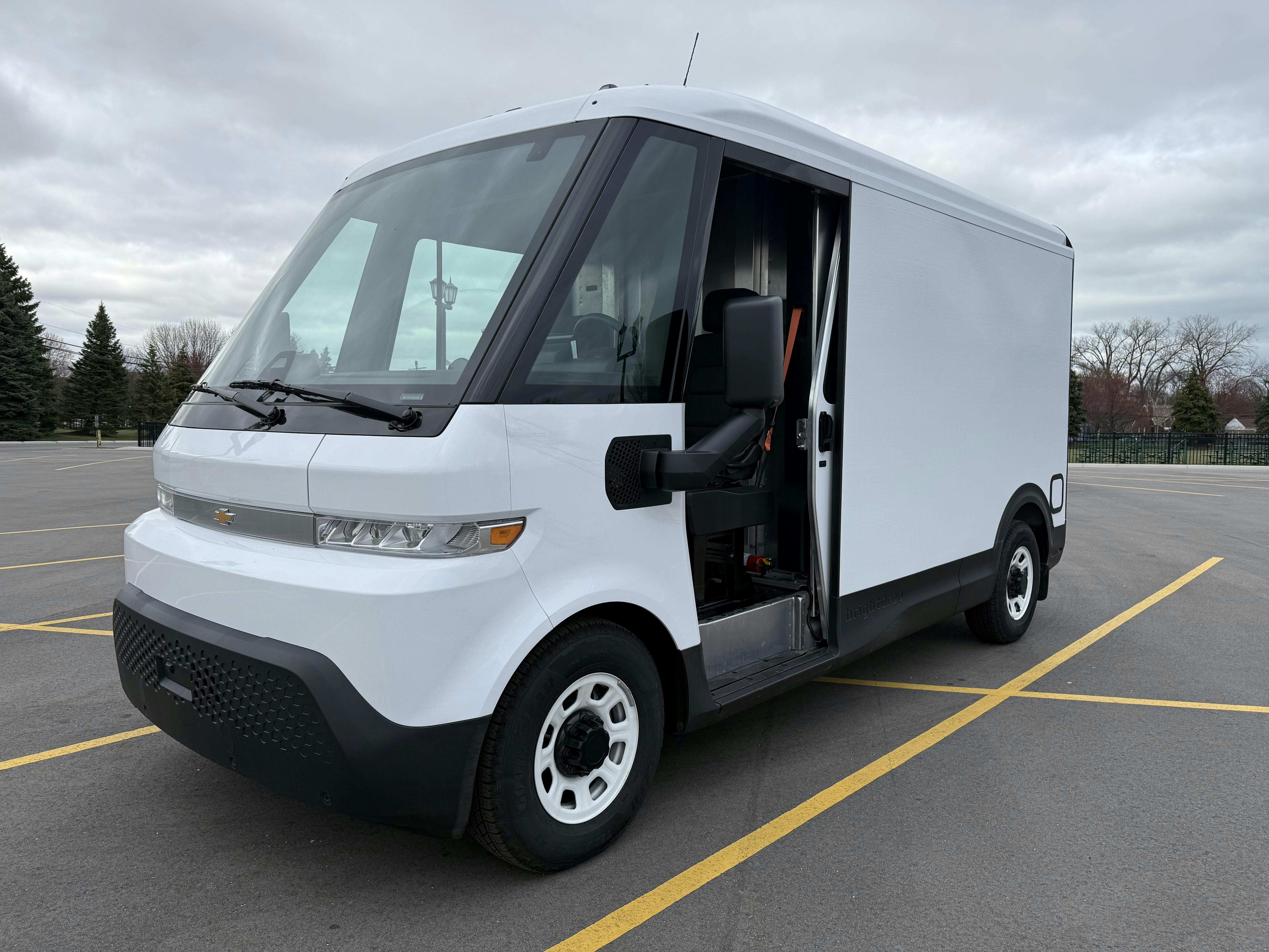 Chevrolet BrightDrop 400 review: Potential last-mile delivery game ...